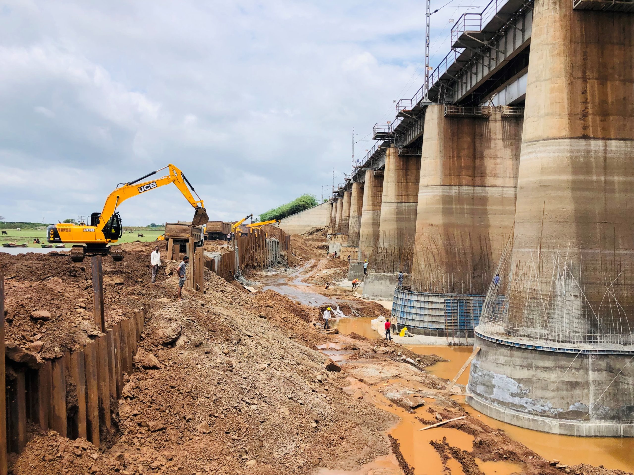 Miral Infrastructure – Government Approved AA Class Contractor